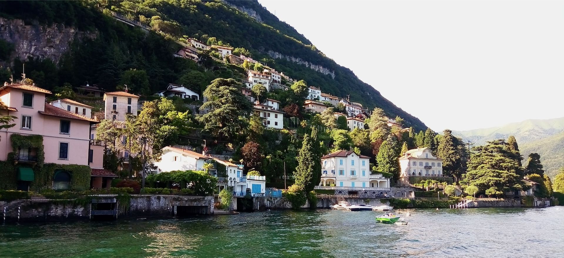 Moltrasio, Carate Urio e Laglio. Incastonati tra i monti e il Lago di ...